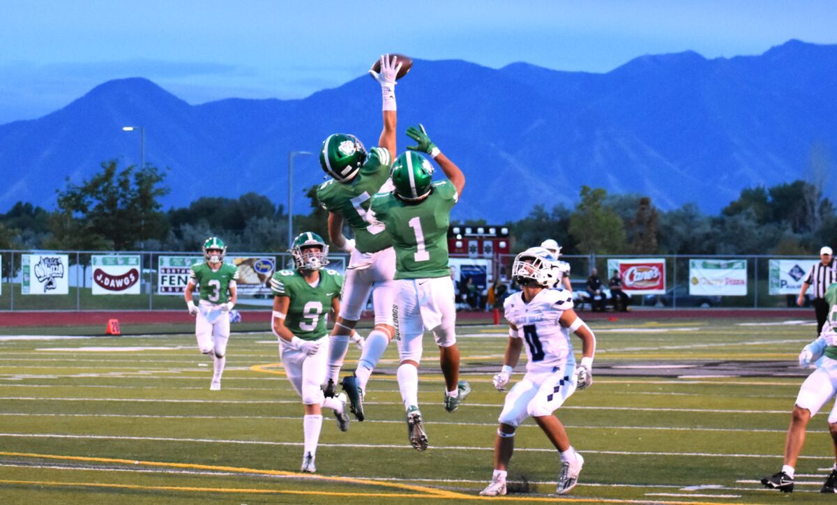 Everything clicking: Provo football shuts out Salem Hills | News ...